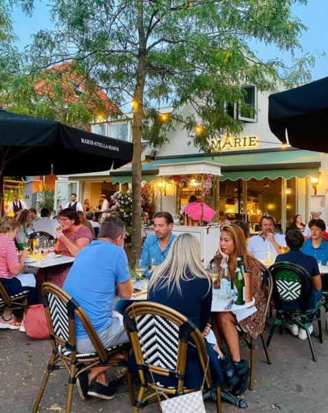 Oui, Oui, Marie. Het leukste stukje Frankrijk van Amersfoort? Dat is ...