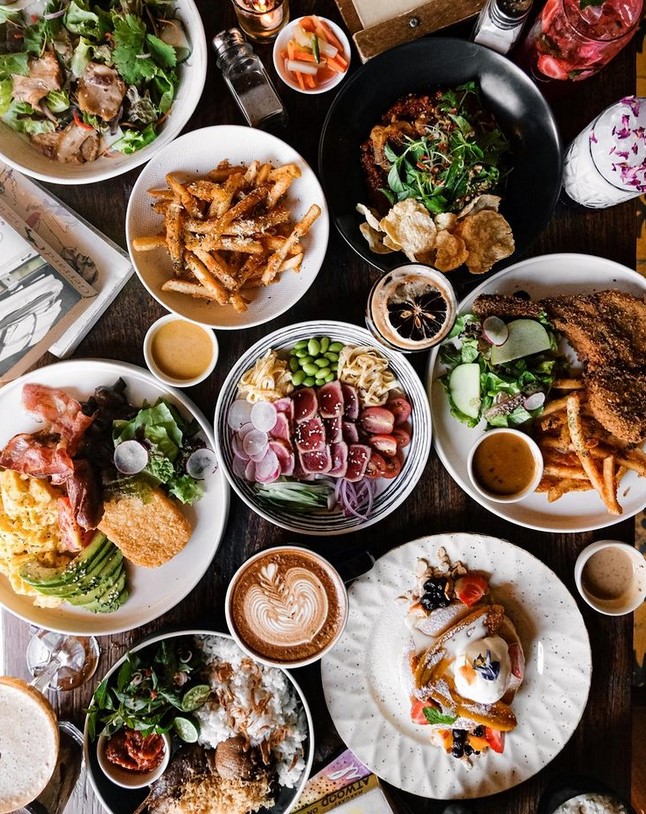 Pison Seminyak Bali - Barts Boekje