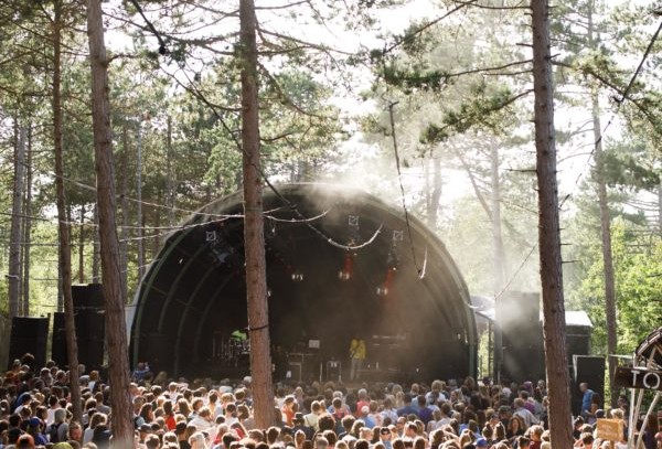 Het meest bijzondere festival van Nederland: Into The Great Wide Open ...