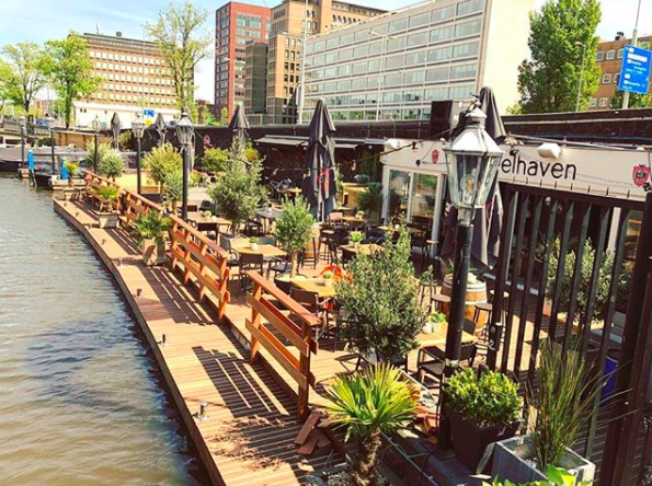 Een dag op het Amsterdamse water (plus de allerleukste spots om eten al ...