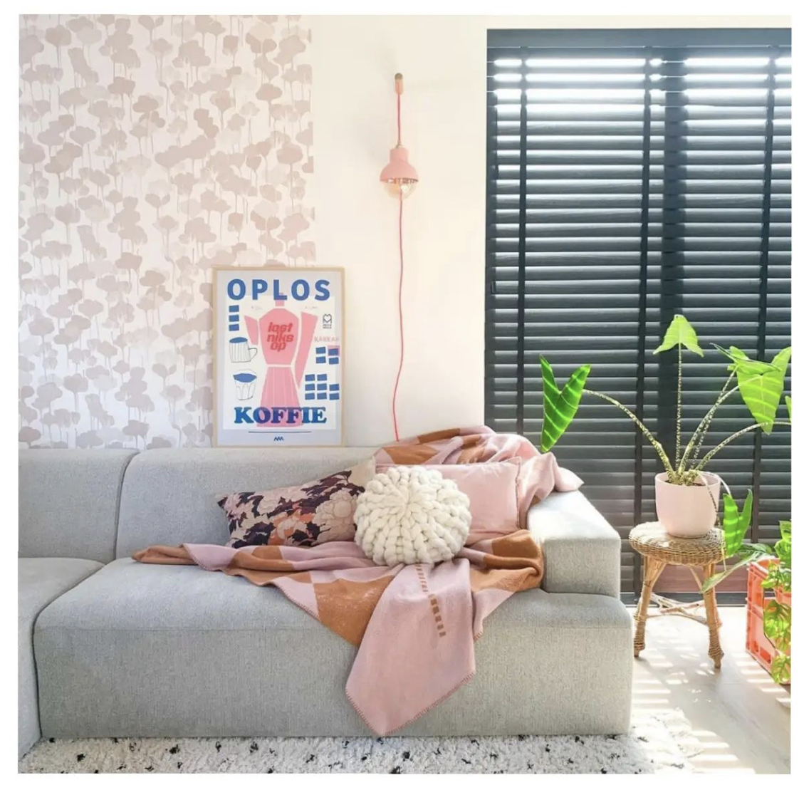 Mella Mella - for cheerful work on boring walls - Barts Boekje