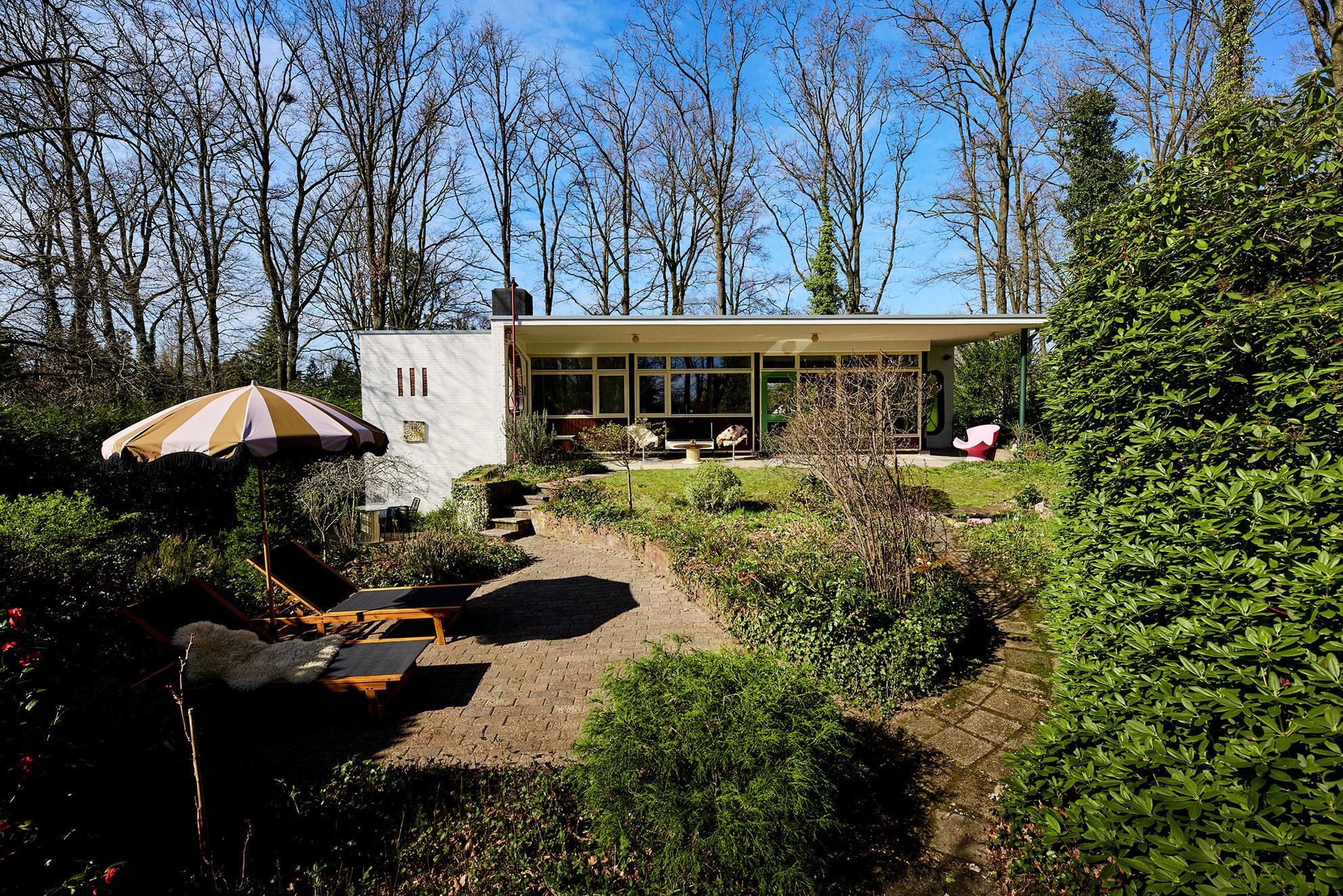 Robin Hill, een retro vakantiehuis in Midden-Limburg - Barts Boekje