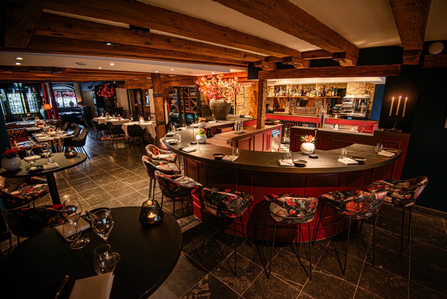 Fine dining vlakbij de Oude Haven in Rotterdam bij Restaurant On Cru ...