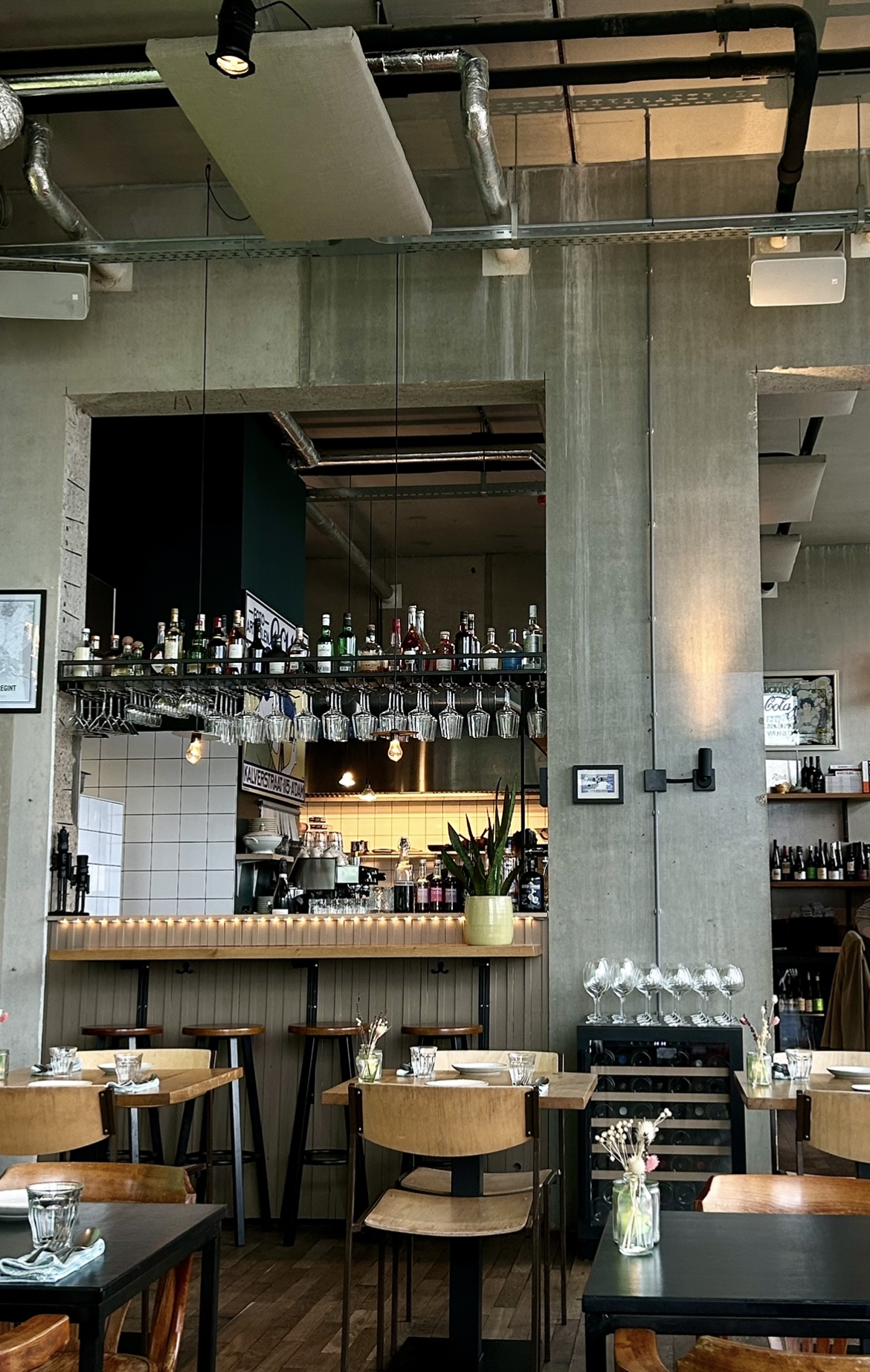 Het o zo fijne Café Cress in Amsterdam Noord - Barts Boekje